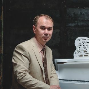 Иконка канала Роман Касимов певец, композитор-аранжировщик