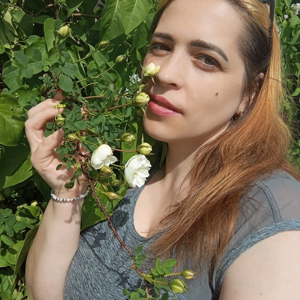 Иконка канала Анна стройная женщина