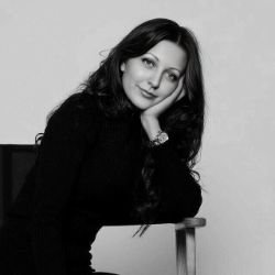 Иконка канала Читает Автор