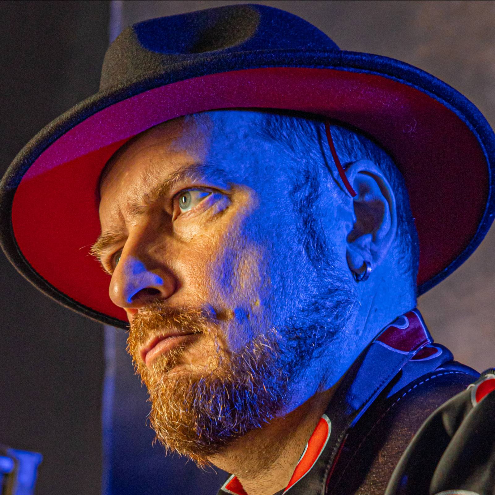 Иконка канала Александр Охотин