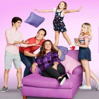 Иконка канала Сериал Американская домохозяйка/American Housewife