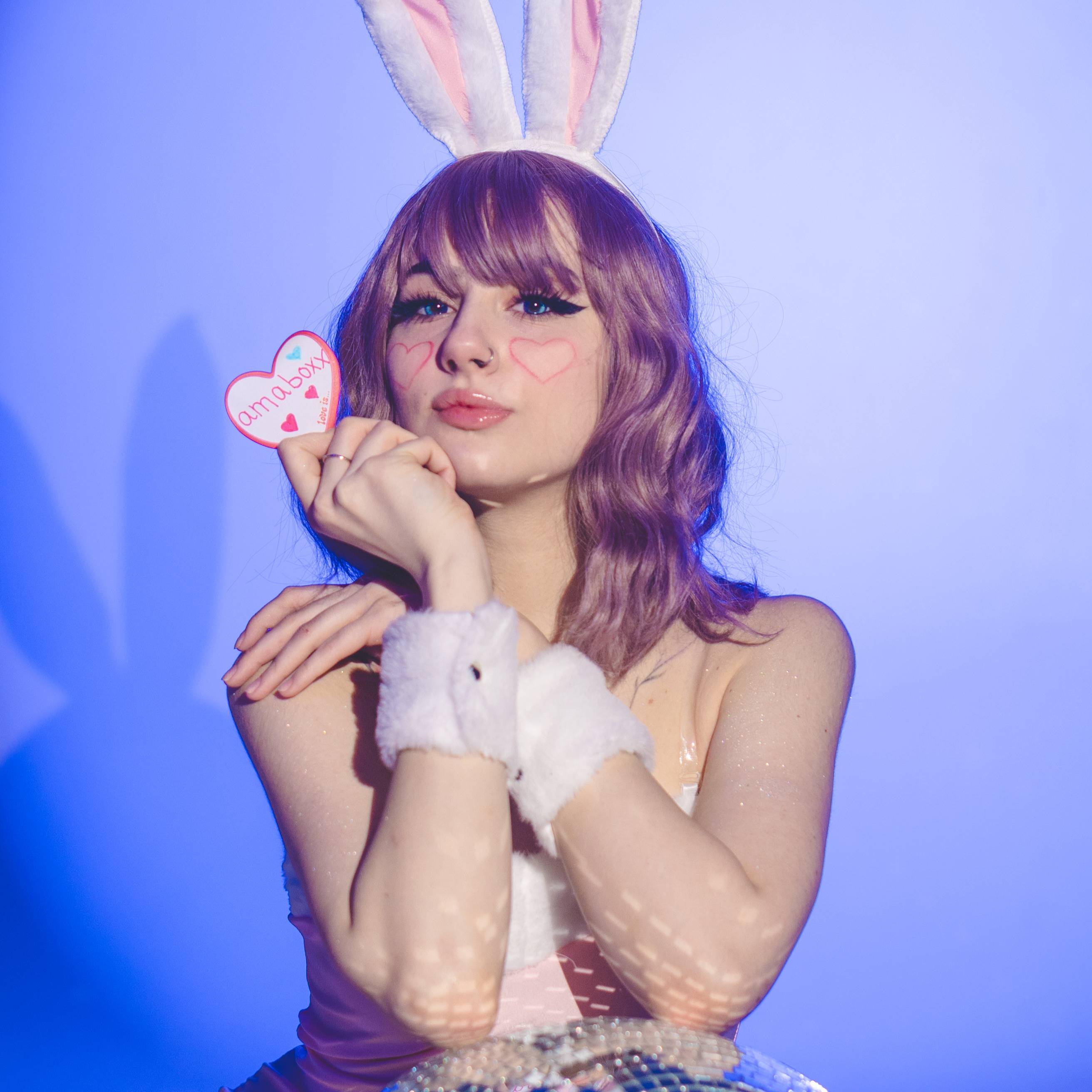 Иконка канала amaboxx