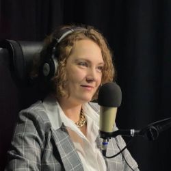 Иконка канала Живые интервью с Настей Шипулиной