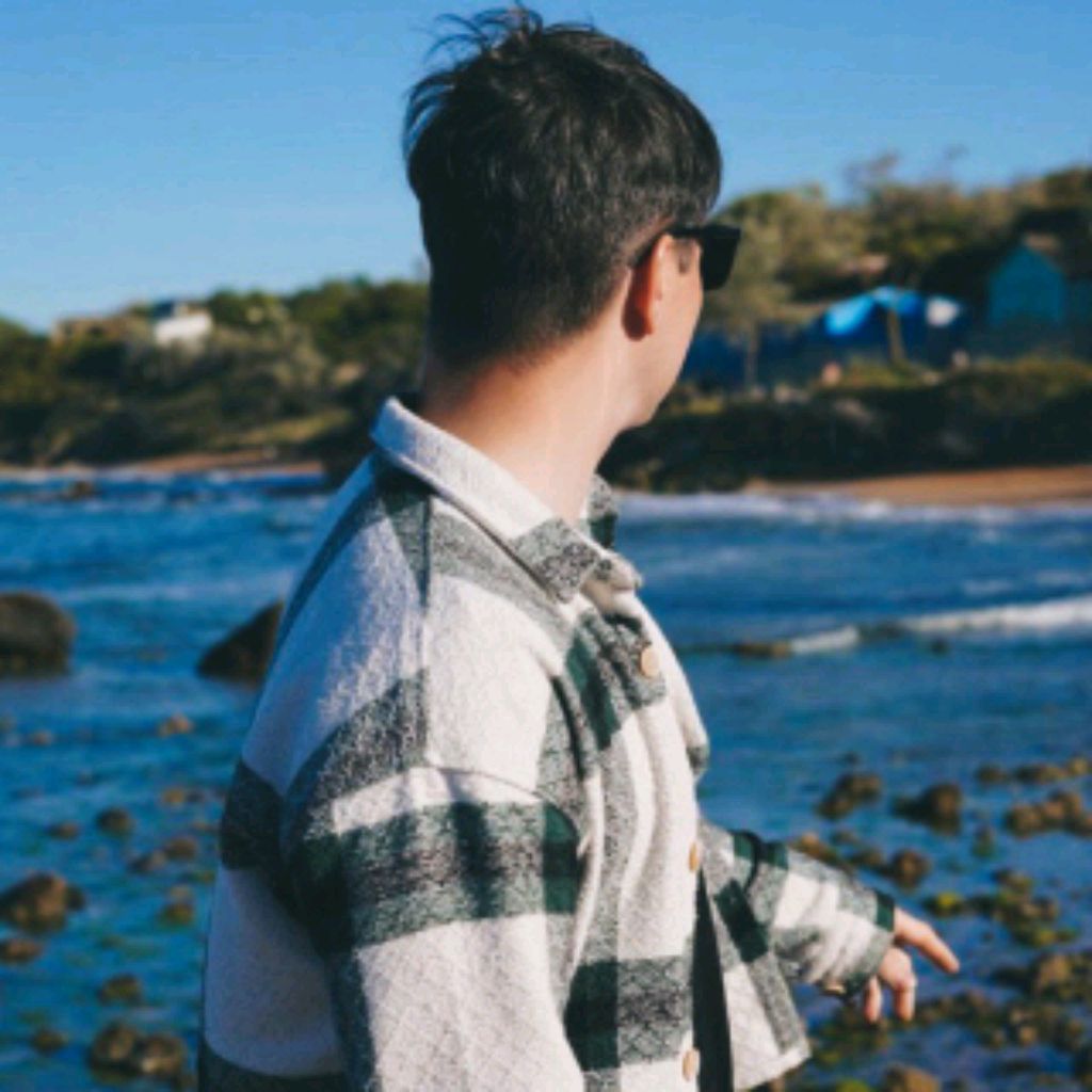 Иконка канала Aleksei Alekseev