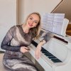 Иконка канала music class с Макаровой