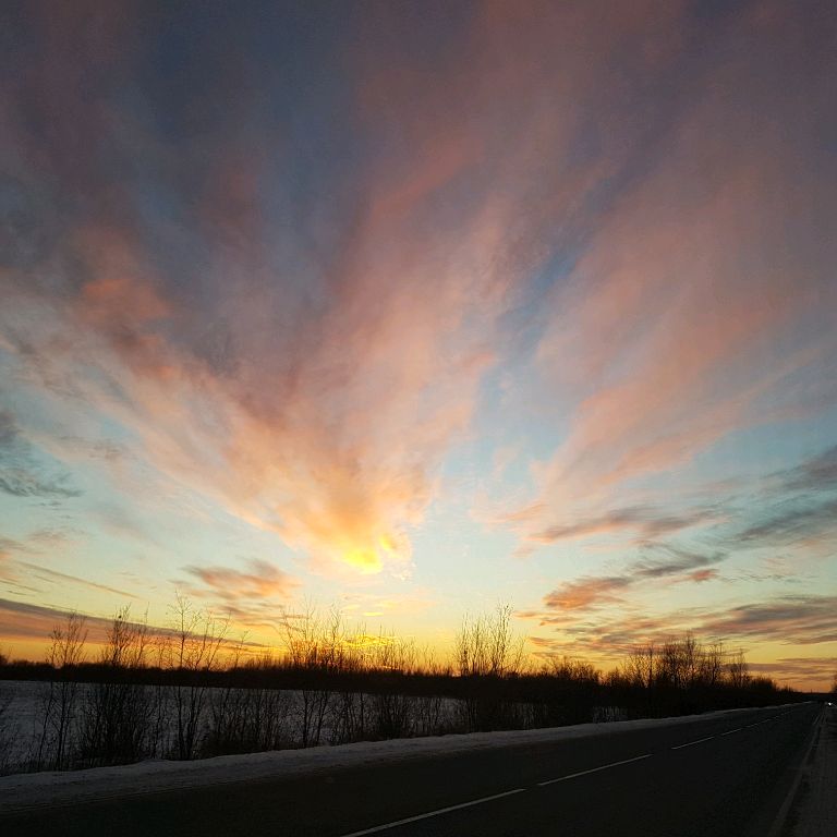 Иконка канала Надо подумать...