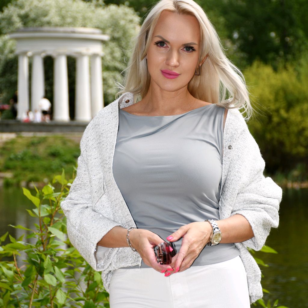 Иконка канала Лидия Кошкина. Репетитор по секс.отношениям