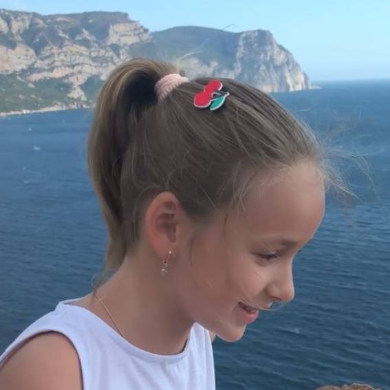 Иконка канала Девочка Оля