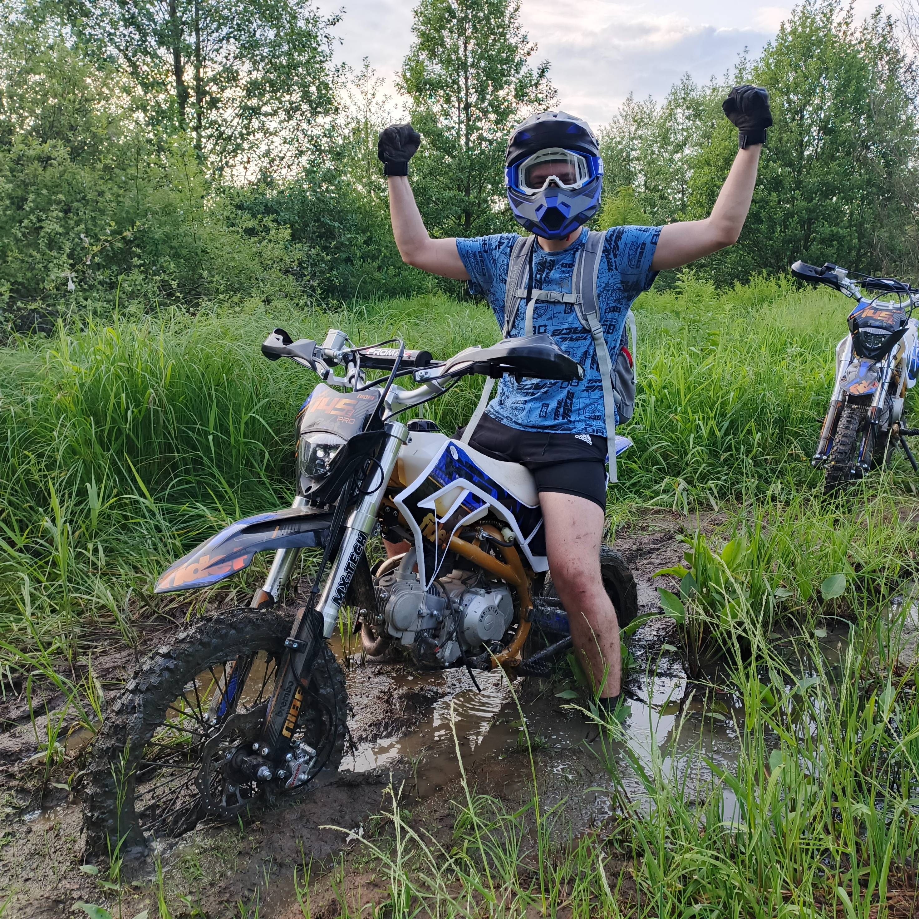 Иконка канала MotoДик