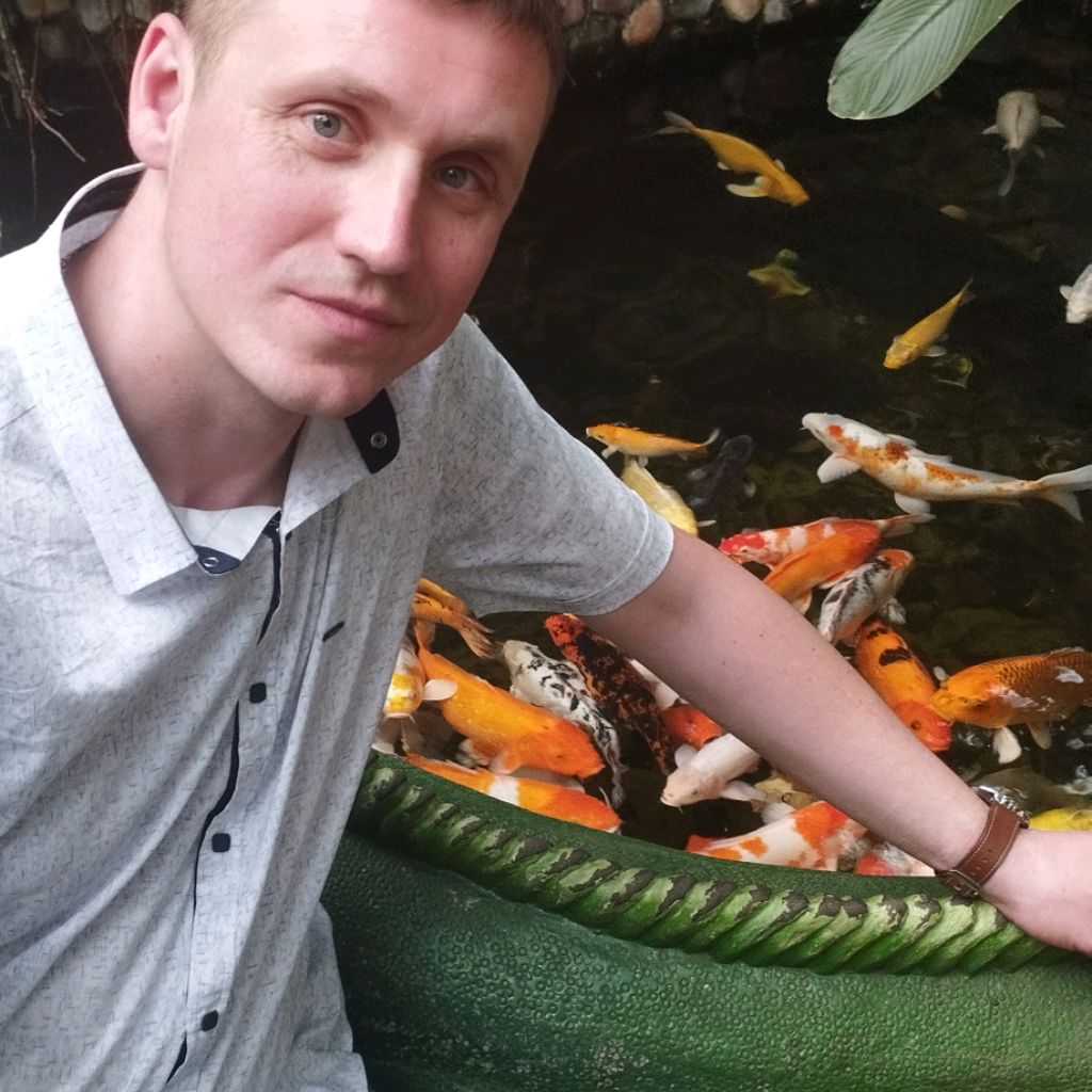 Иконка канала Стихи и творчество Ильи Зинина