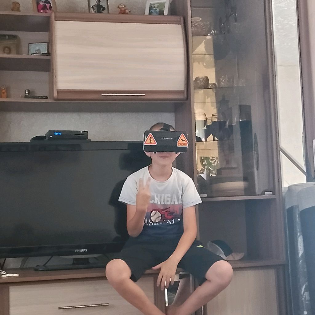 Иконка канала VR nesnakomec