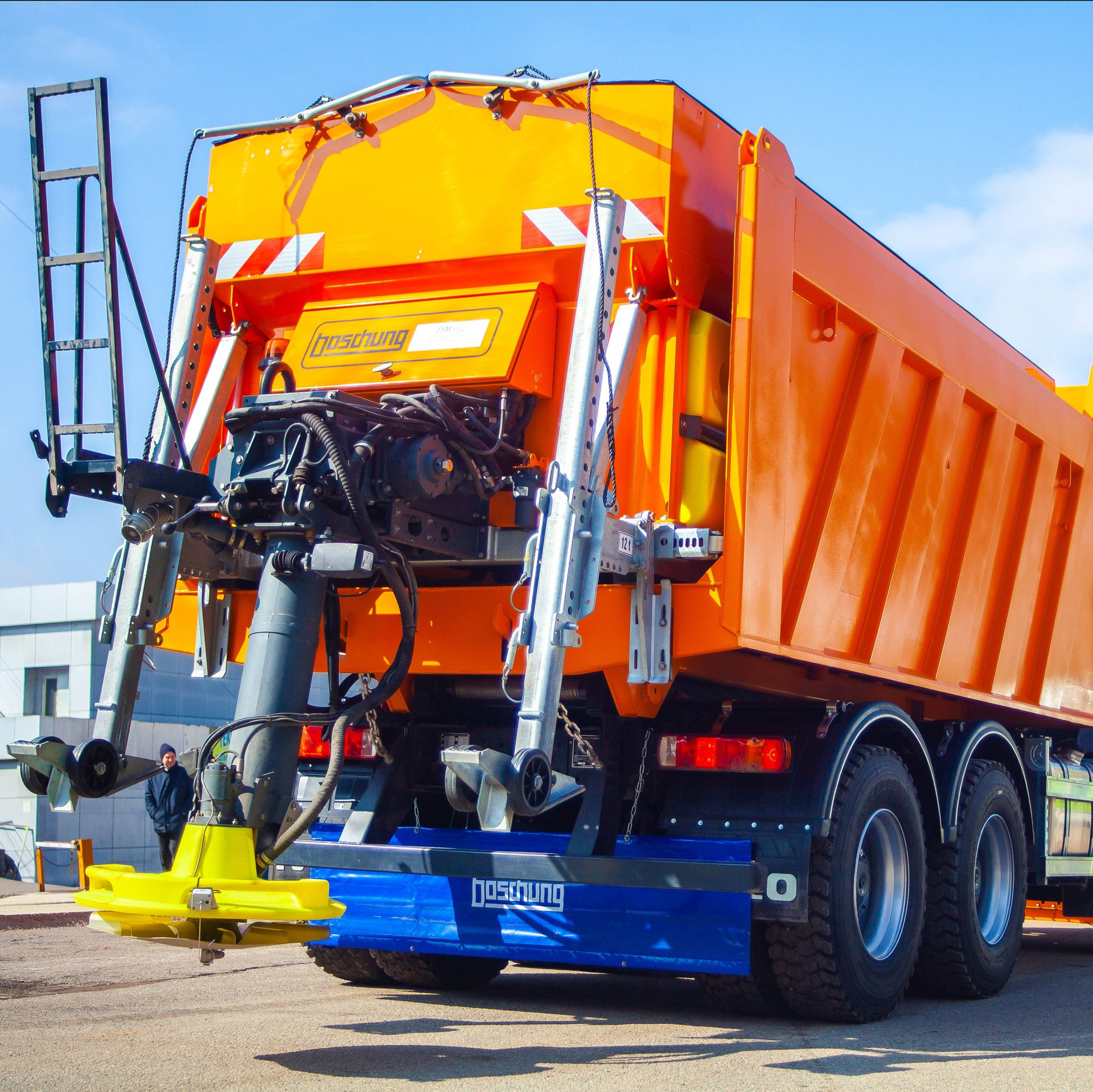 Иконка канала НПО УМЗ