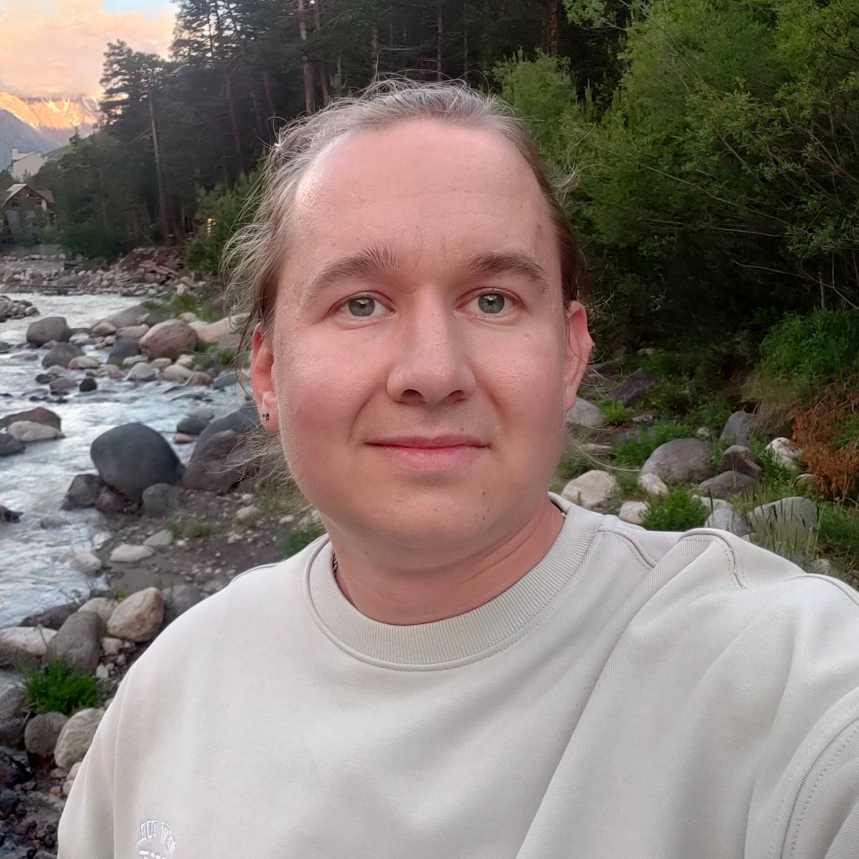 Иконка канала Куда угодно