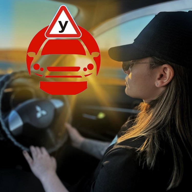 Иконка канала Вика о ПДД