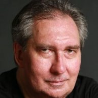 Иконка канала Виталий Михалин топ брокер премиум недвижимости