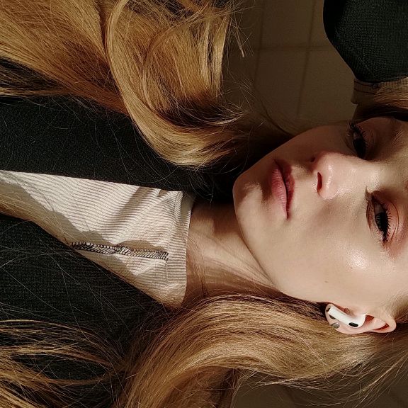 Иконка канала Vi