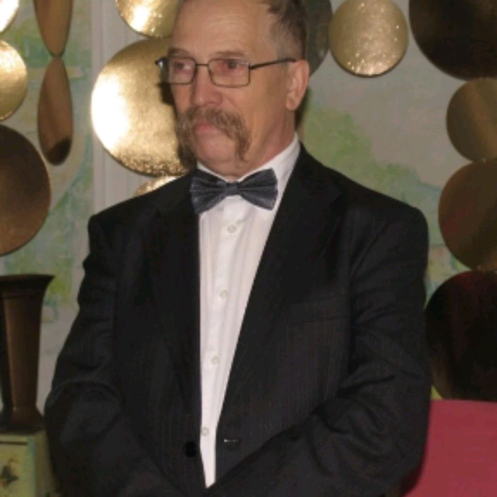 Иконка канала Леонид Николаевич