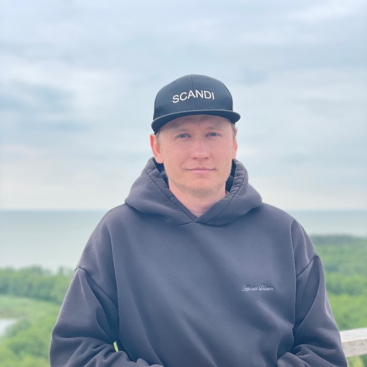 Иконка канала Александр Лавров. Жизнь - стройка.