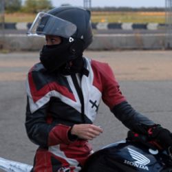 Иконка канала мот может, а я еще нет