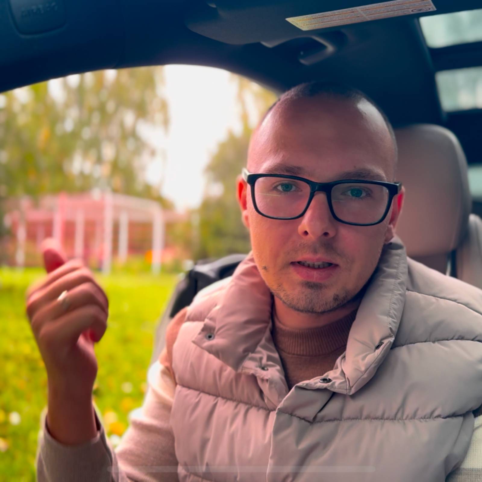 Иконка канала Дивидендная Фабрика Роман Кузнецов