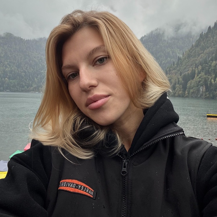 Иконка канала Adele