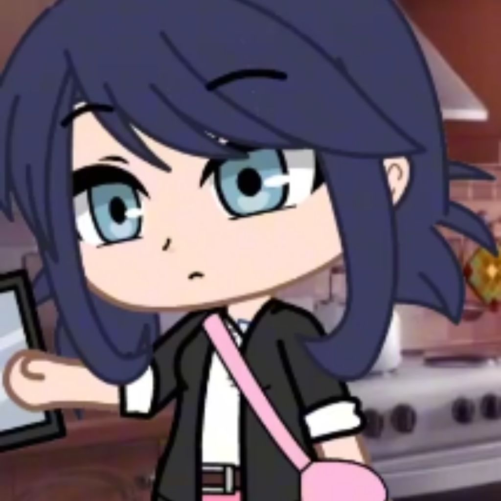 Иконка канала 💸гача Топ💸