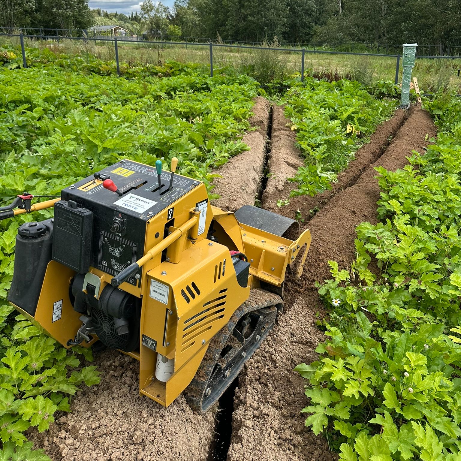 Иконка канала Лопат-нет.рф. Механизированная копка траншей