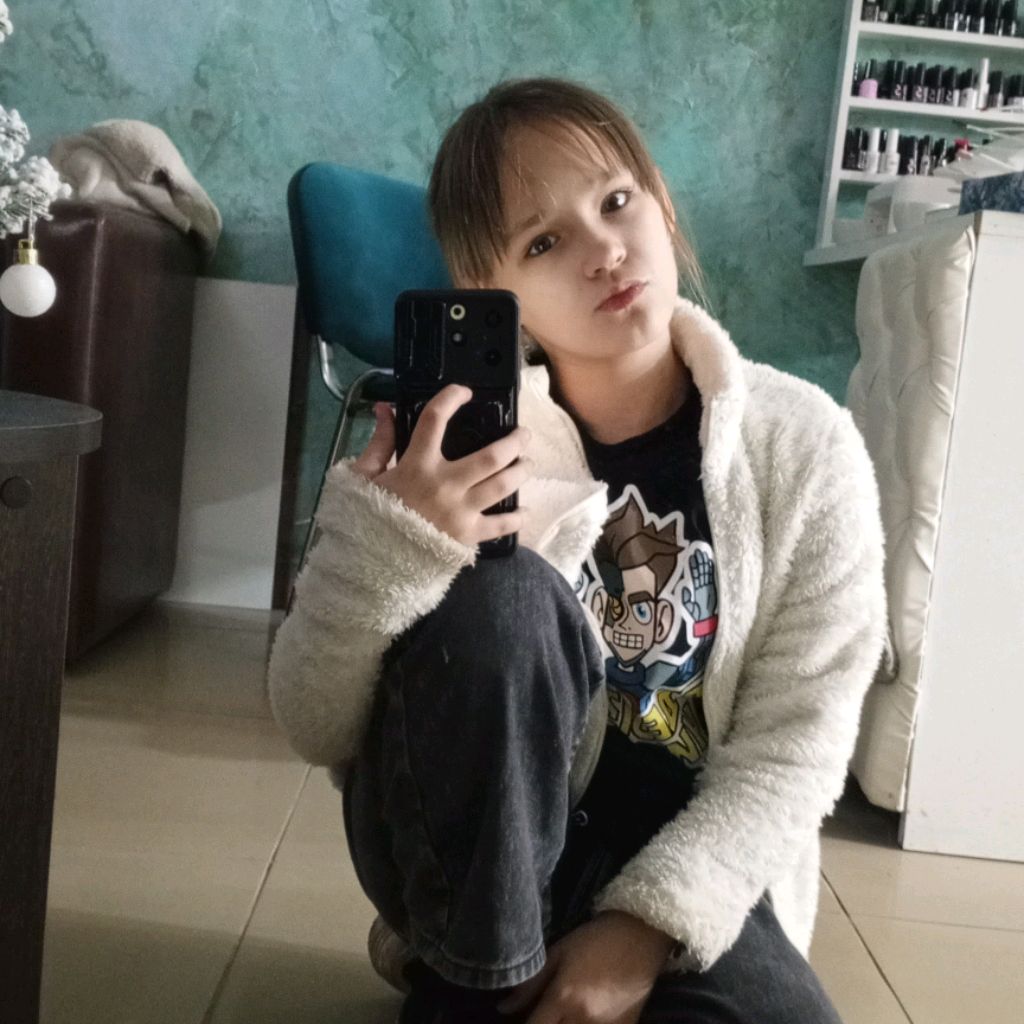 Иконка канала Виксик ✌️