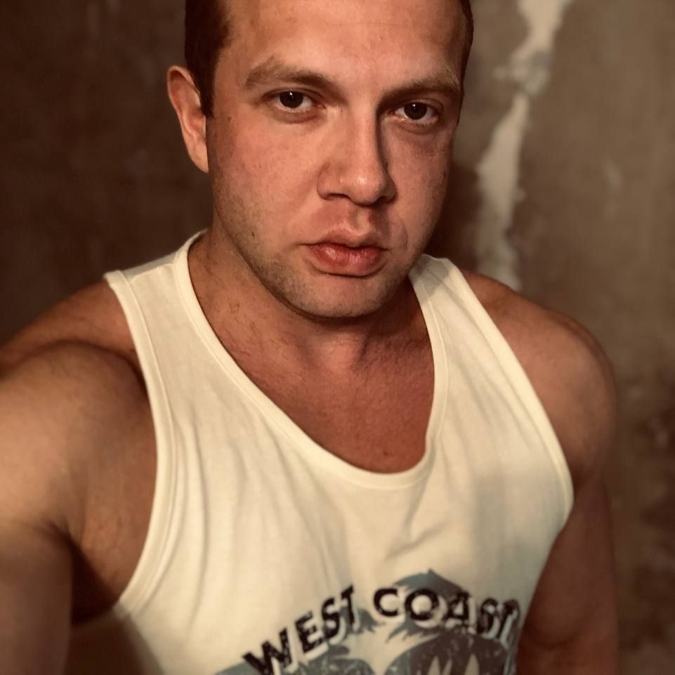 Иконка канала max.abuse