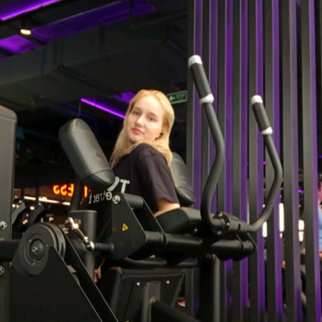 Иконка канала 🧊"Соник Любакова❄️