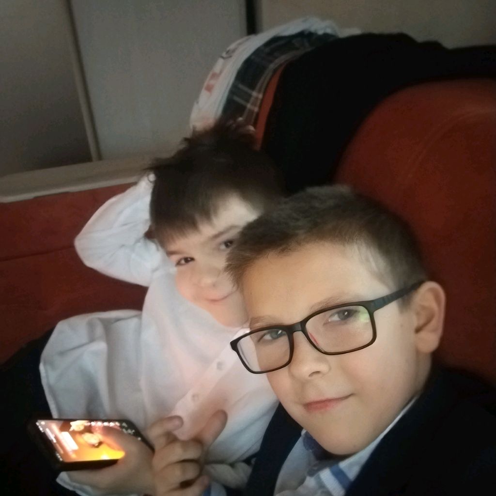 Иконка канала F2