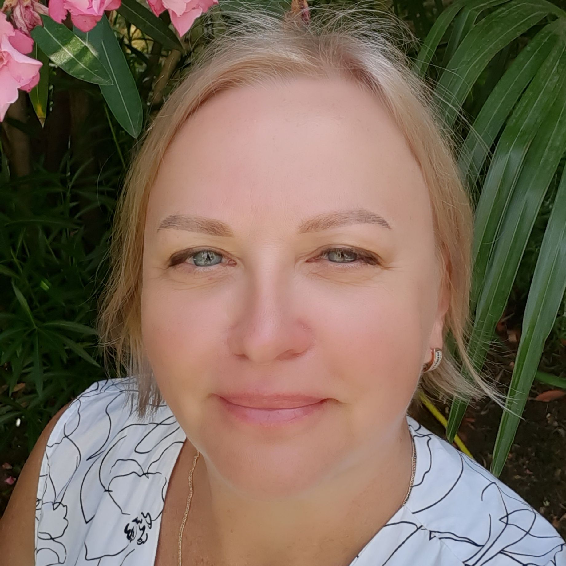 Иконка канала Деловая Астра или Сельский Шик