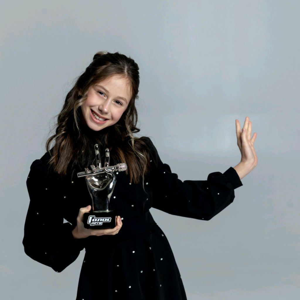 Иконка канала АДЕЛИЯ ЗАГРЕБИНА