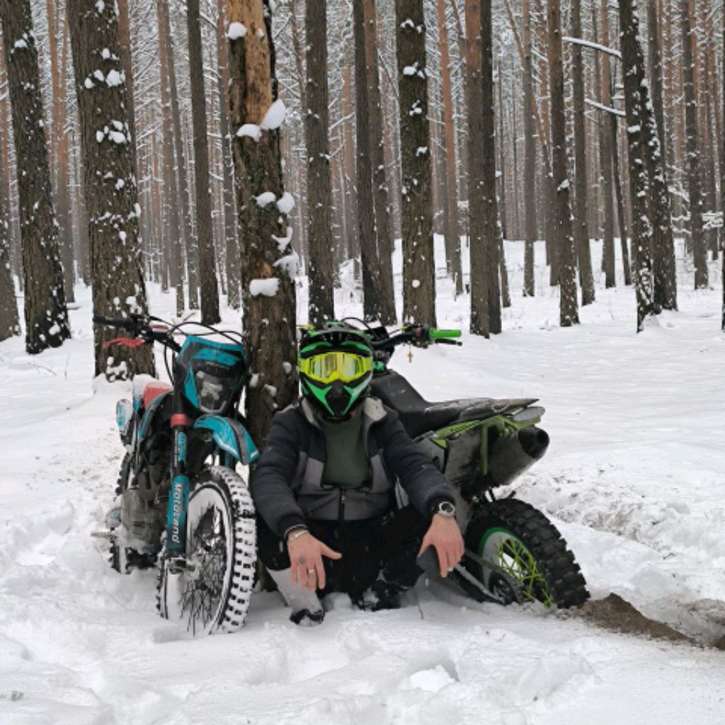 Иконка канала Артём 32