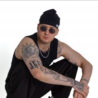 Иконка канала FAMOUS KILLA