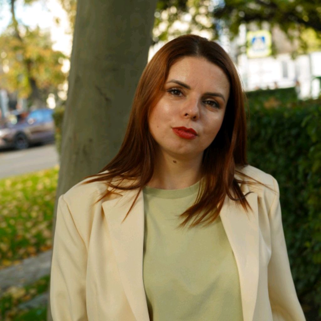 Иконка канала Психология с Эльнарой Устабаевой