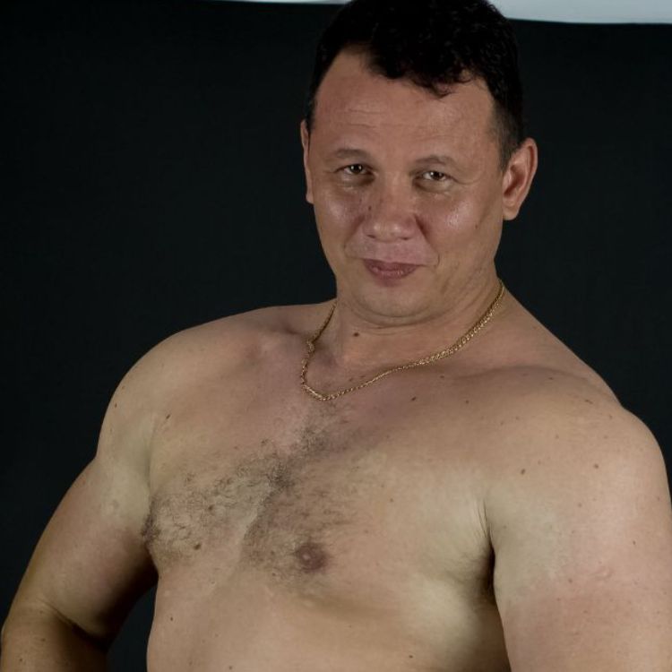 Иконка канала Ruslan massag. Озон банк 2204 3209 2783 6595