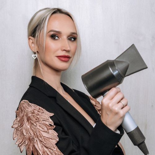 Иконка канала Наталья Луговская. Прически и косы.