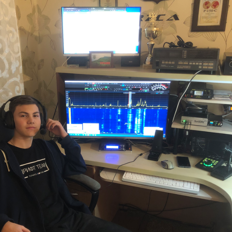 Иконка канала R0IAHradiochanel