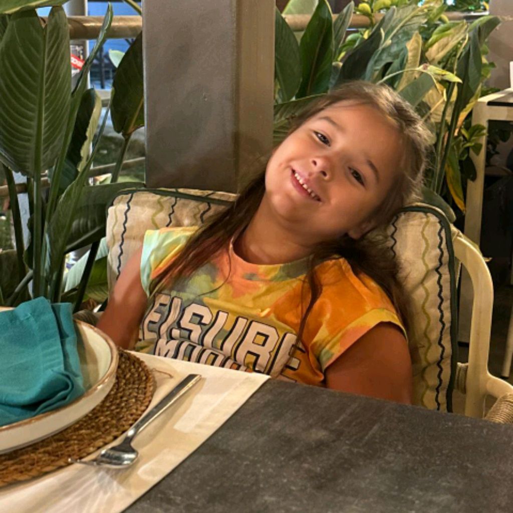 Иконка канала ЖеняБлогер