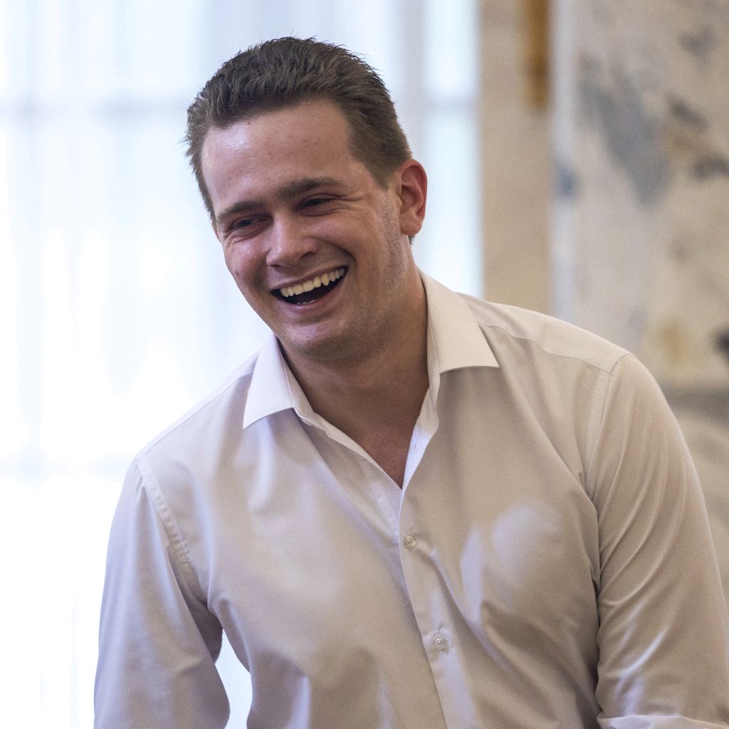 Иконка канала Максим Морозов | Баритон