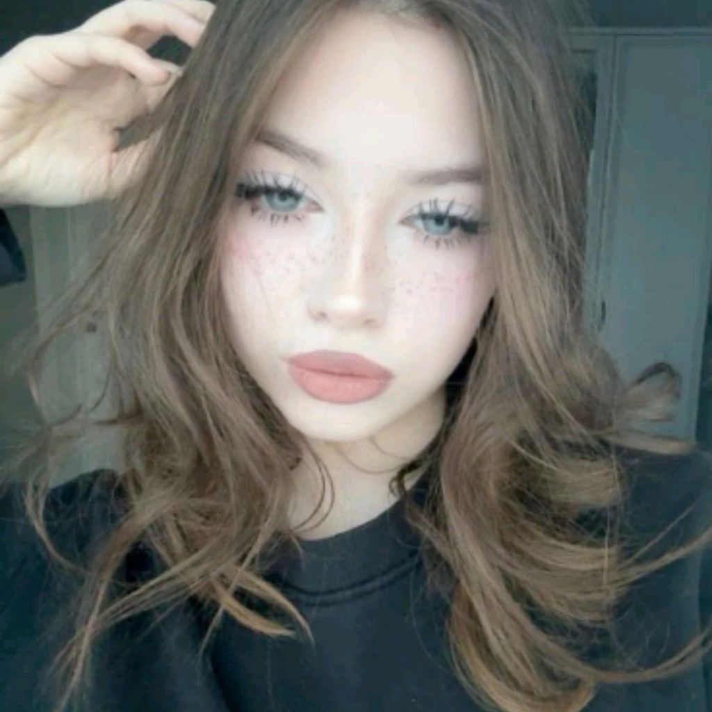 Иконка канала 𝙿𝚘𝚕𝚒𝚗𝚊