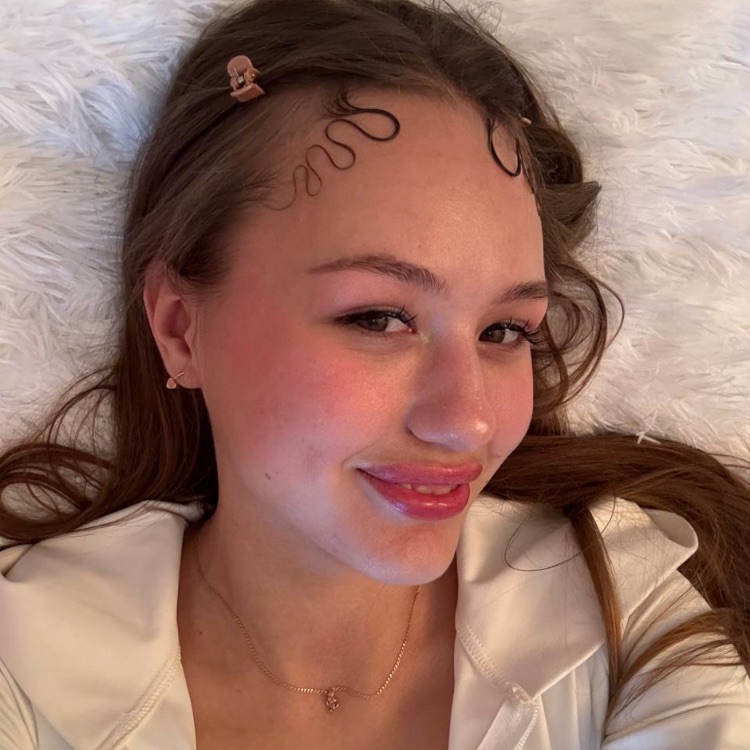 Иконка канала КАМИЛАСЯ