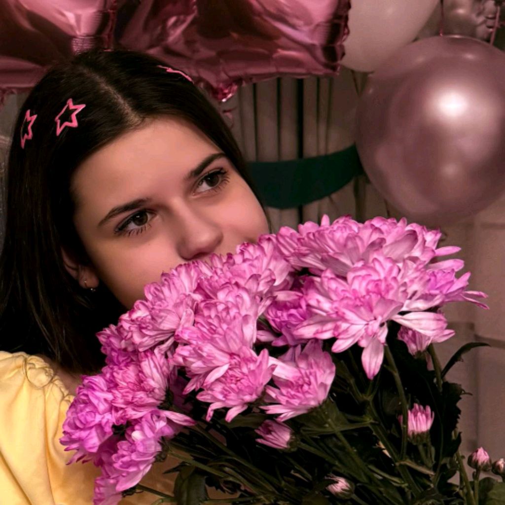 Иконка канала 💖🔥VIKA🔥💖