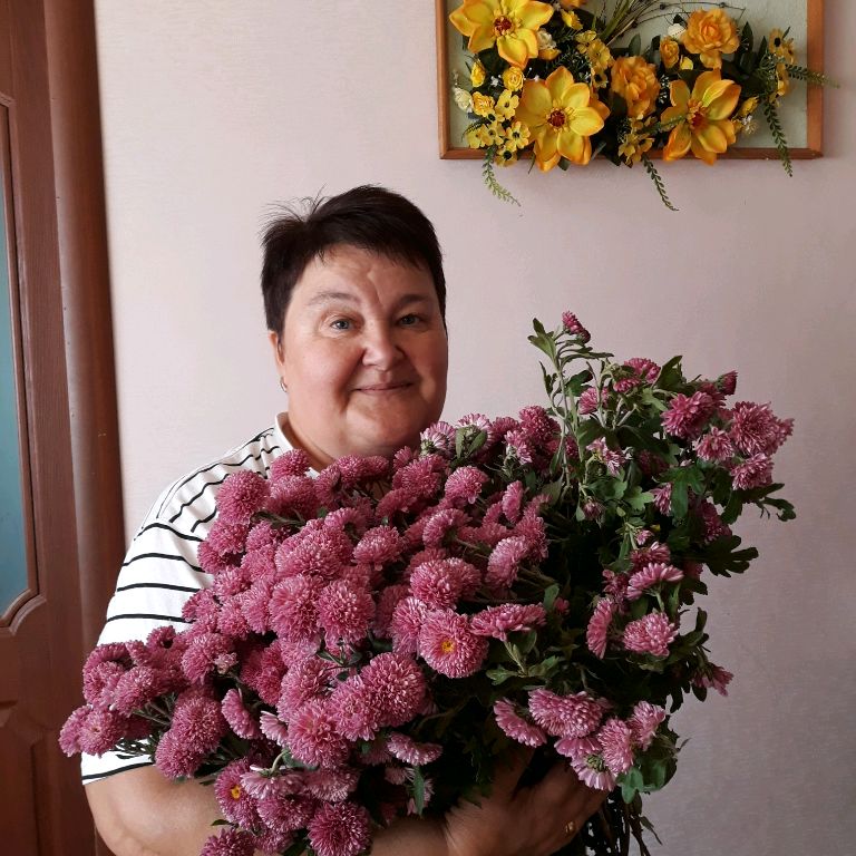 Иконка канала В Гостях У Риммы