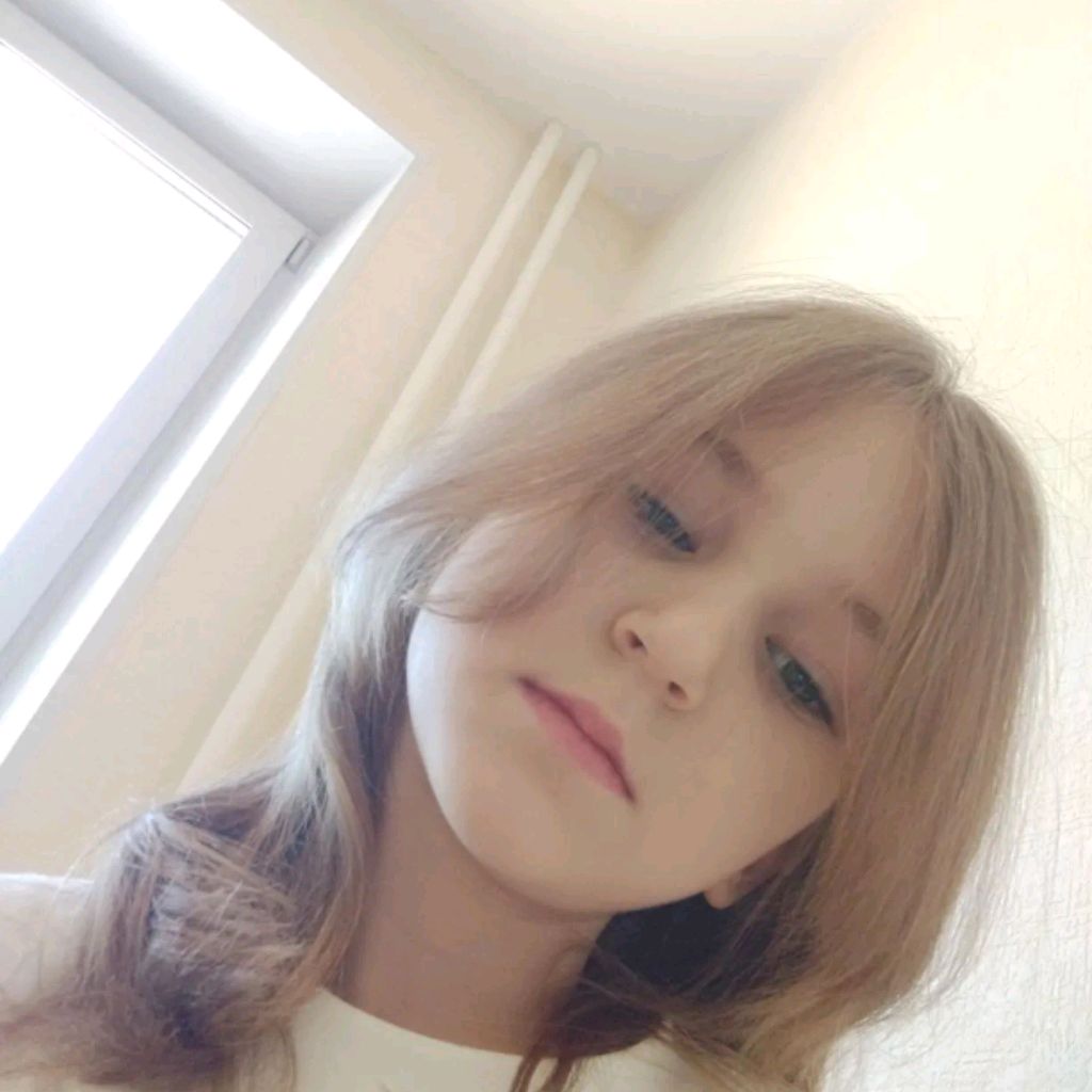 Иконка канала Алиса