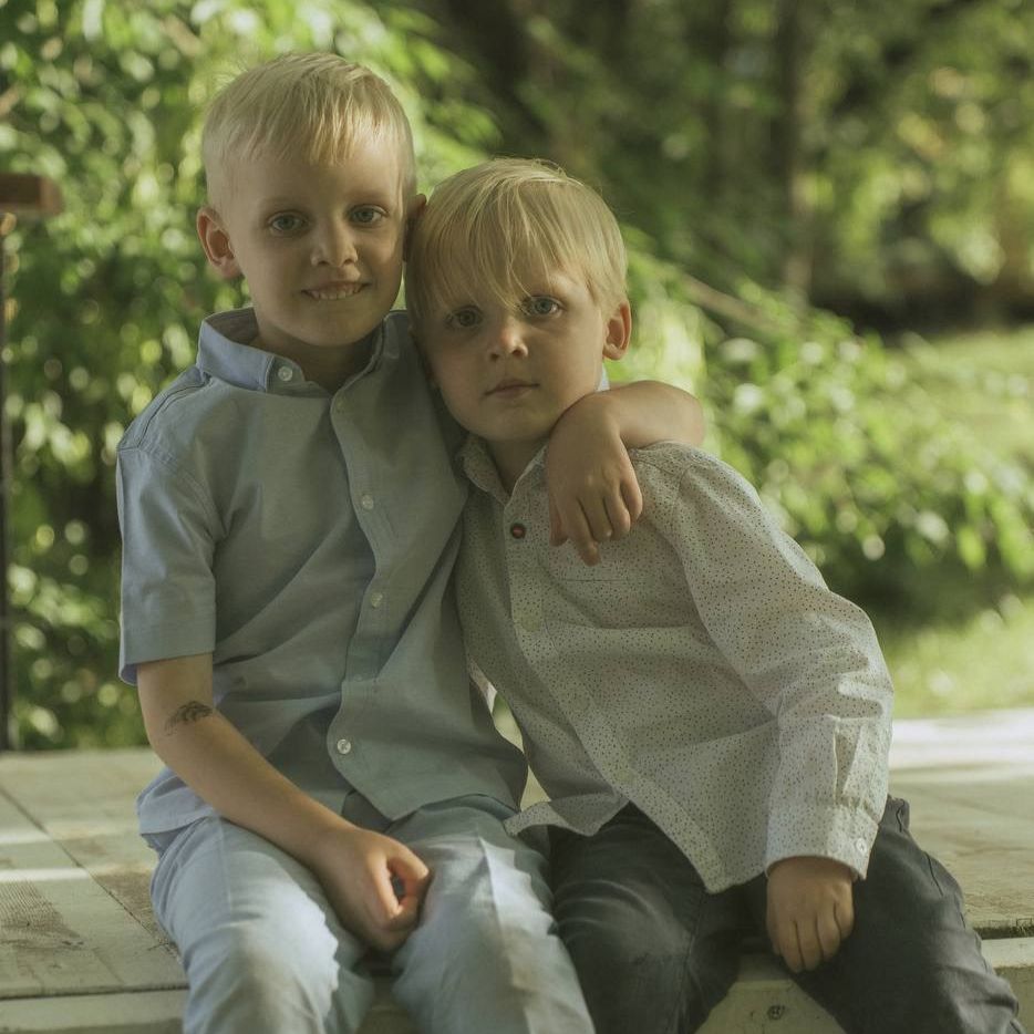 Иконка канала Ваня и Даня Венгеровы