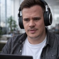 Иконка канала MAX ON