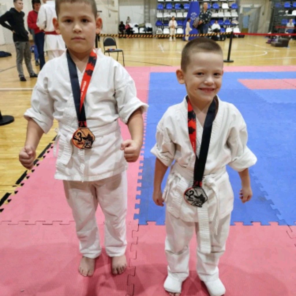 Иконка канала Миша