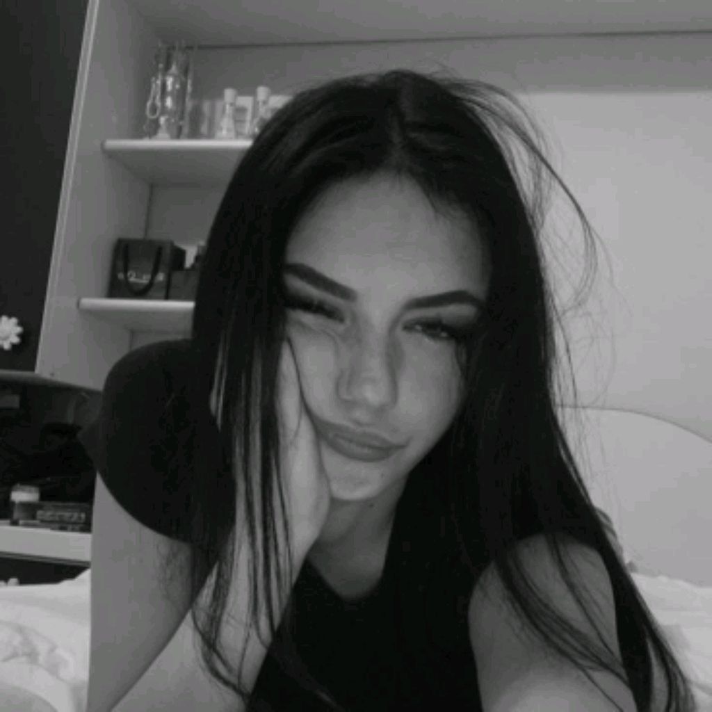 Иконка канала •𝐘𝐚𝐤𝐚𝐦𝐨𝐳 ོ|`𝐦𝐮𝐳